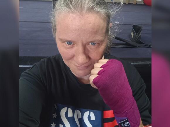 NKY woman's medical team helps her beat cancer after insurance denial ...