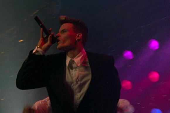 Vanilla ice says Ninja Turtles fans still discover 'Ice Ice Baby ...