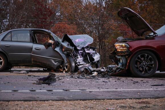 Two children among five hurt in head-on crash in Harvard, Illinois ...