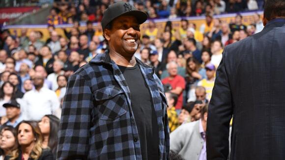 25 Famous People Who Are Die-Hard Sports Team Fans - NewsBreak