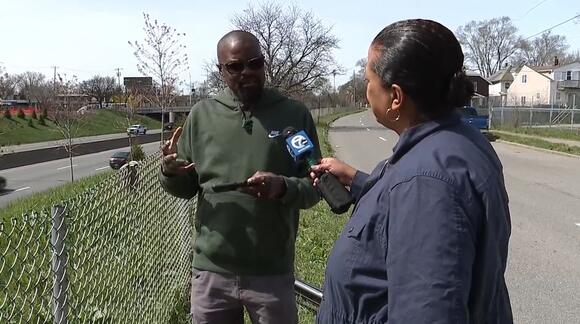 Rapper disses new Detroit Gateway sign after people express disappointment