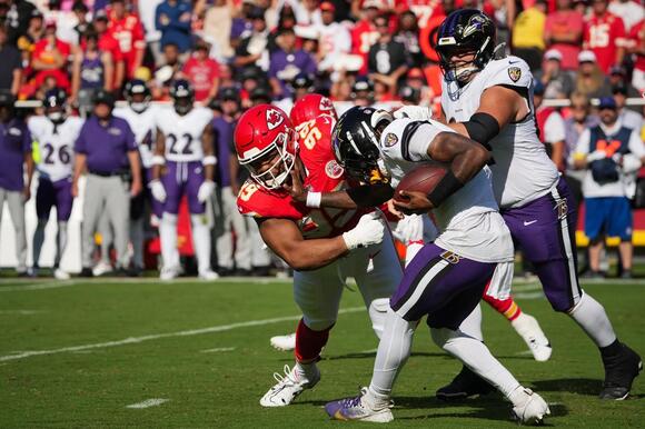 ‘Lamar Jackson Quit on His Team’ — Ravens QB Faces Backlash From NFL ...