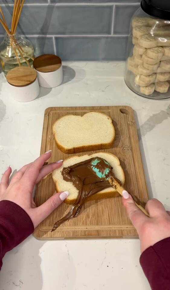 This 2-Ingredient French Toast "Hack" Is Going Viral (It Works — And ...