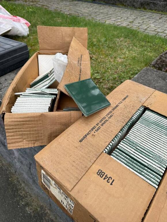 🎁 Freebies Up for Grabs in Concord — Tiles, Shelves & More - NewsBreak