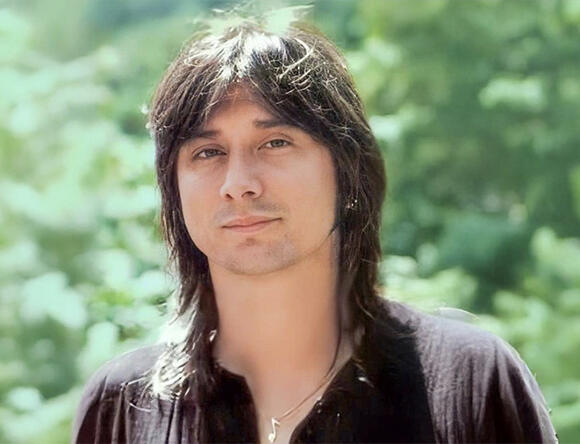 When Steve Perry left Journey, fans begged for him to return, but the ...