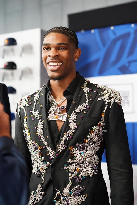 Scoot Henderson stuns in ‘iced up’ NBA Draft outfit with eye-catching ...