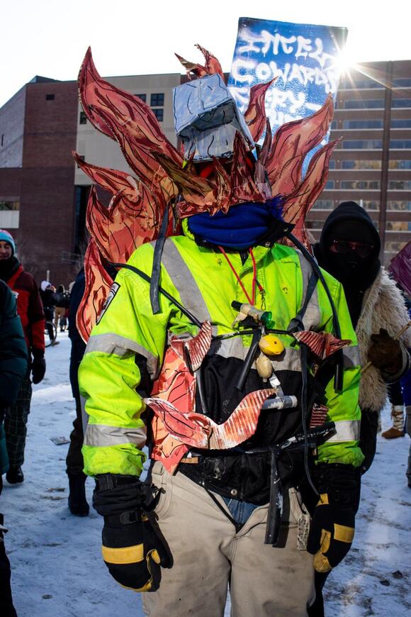 Tens of thousands gather in downtown Minneapolis for ‘ICE Out’ day ...