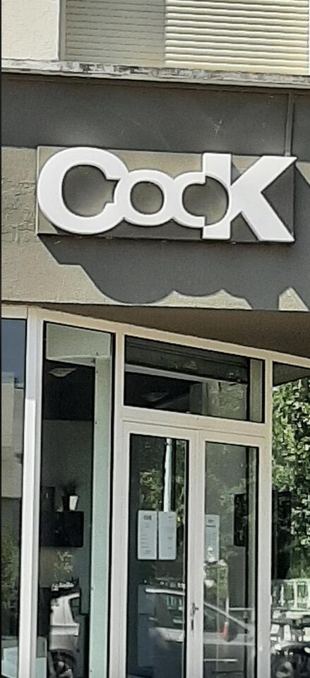 19 Dumb, Misleading, Or Inappropriate Designs That Businesses Clearly ...