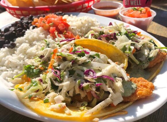 7 Restaurant Chains With the Best Fried Fish Tacos - NewsBreak