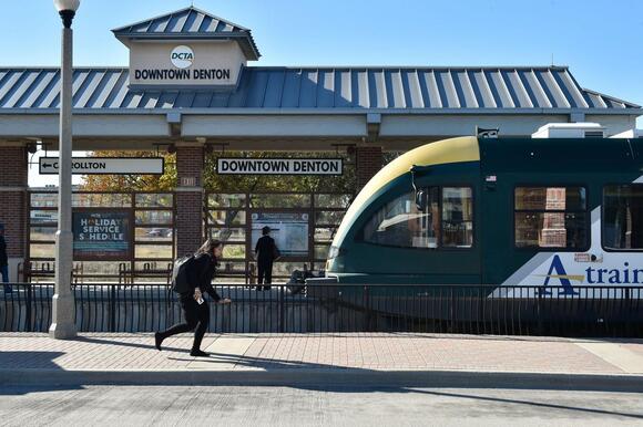 Man reports robbery near Downtown Denton Transit Center Thursday