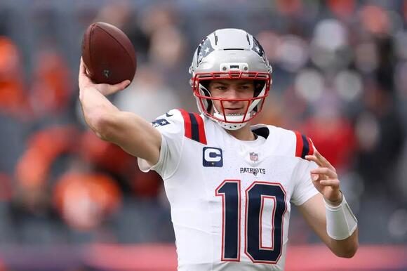 Denver Broncos Retain Vance Joseph; Promote Davis Webb for 2026 - NewsBreak