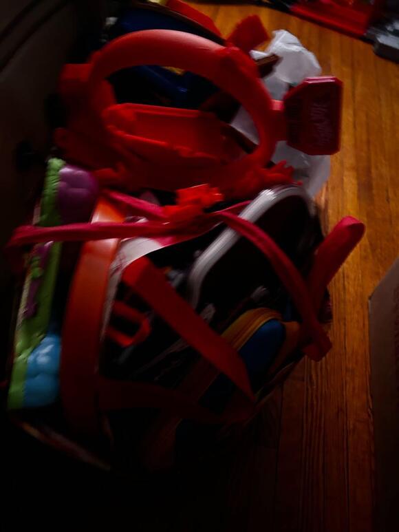 🎁 Freebies Up for Grabs in City of Yonkers — Clothes, Toys & Furniture ...