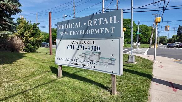 Residents raise traffic concerns over proposal to build a drive-thru ...