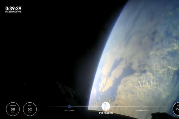 Polaris Dawn crew successfully completes first-ever private spacewalk