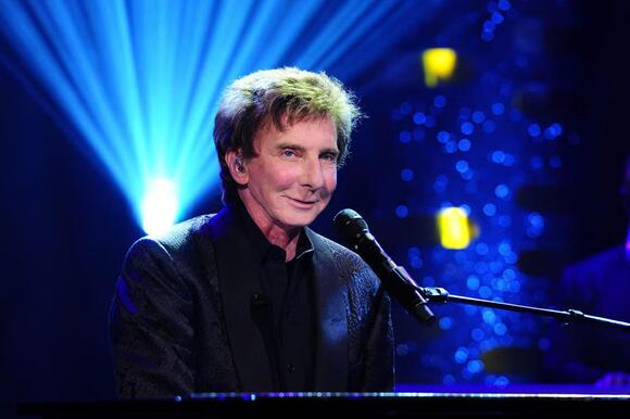 Barry Manilow’s 1.5 million-dollar bonus claim should be heard in US ...