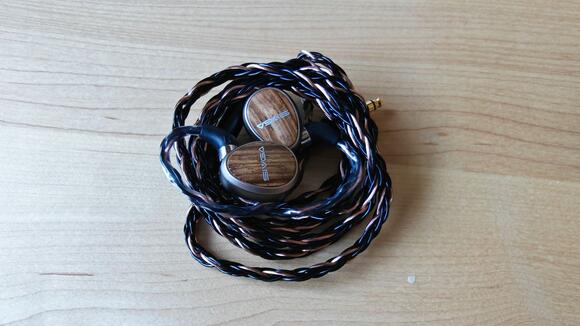 These new earphones pack a portable punch - NewsBreak