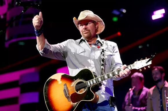 9 Country Music Stereotypes That Just Ain’t True [Photos] - NewsBreak