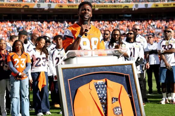 Russell Wilson Breaks Silence With Message for Sean Payton - NewsBreak