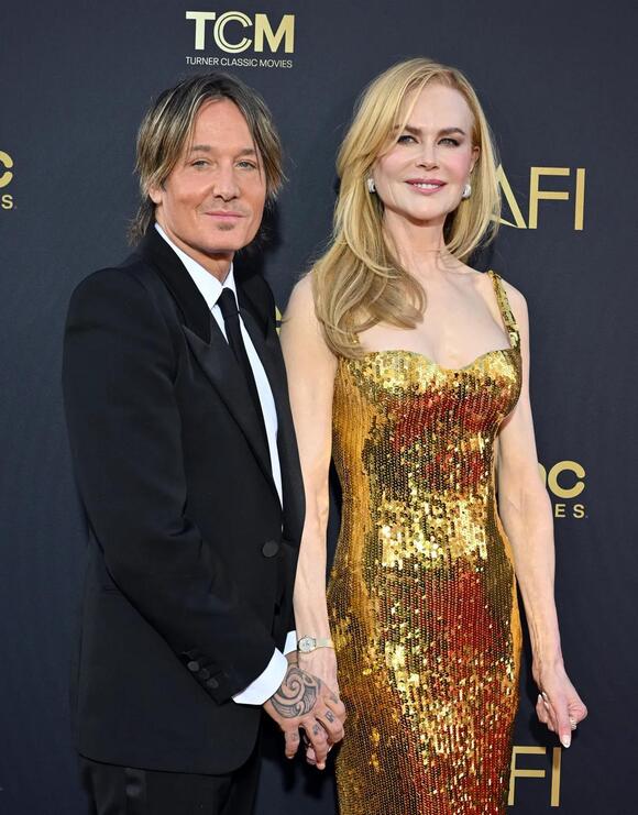 Keith Urban's Alleged New Girlfriend Goes Viral as She 'Looks like ...