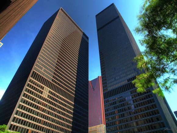 Garry Hoy, The Toronto Lawyer Who Accidentally Fell To His Death While ...