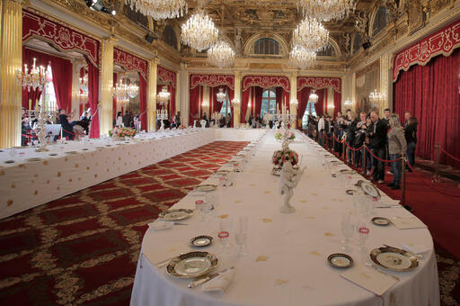 Élysée Palace silver steward arrested for stealing thousands of euros ...