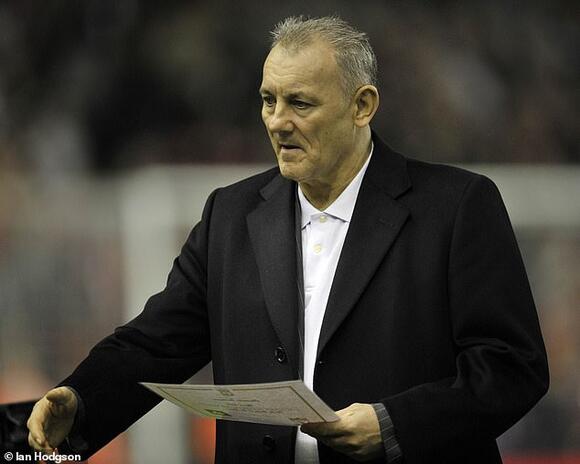 'RIP Ray, you'll definitely never walk alone': Players pay tribute to ...