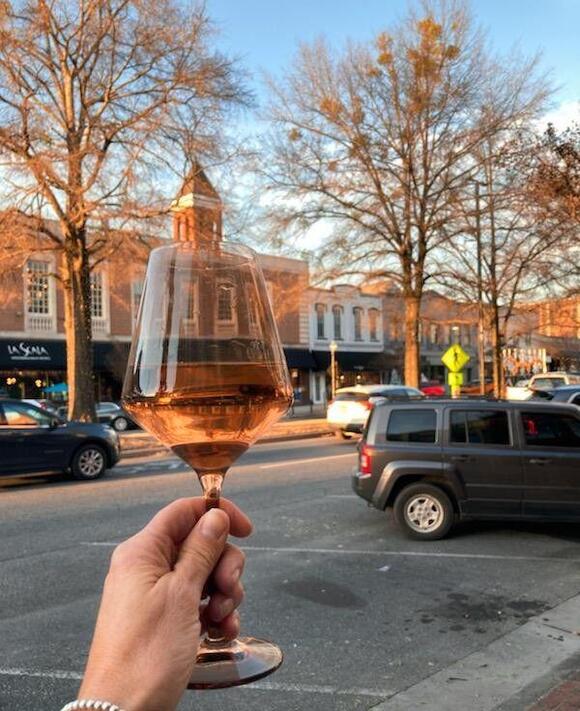 Rome Approves Standardized Drink Price And Alcohol Penalties