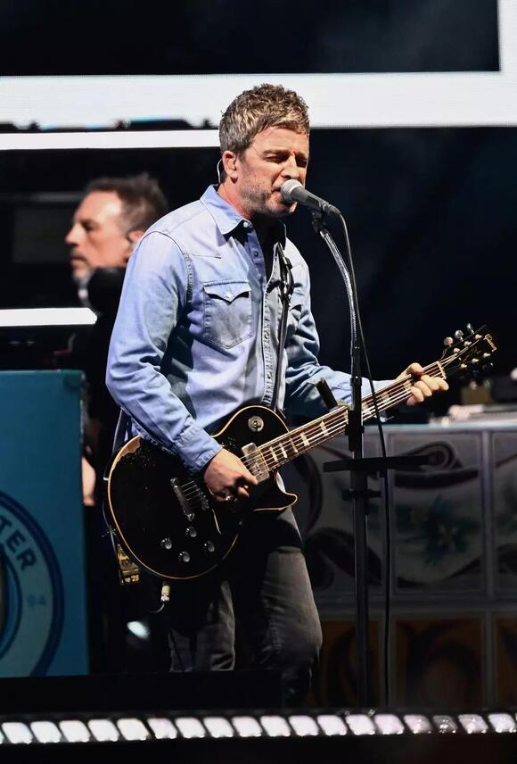 Oasis Had the Second Highest-Grossing Tour of 2025 - NewsBreak