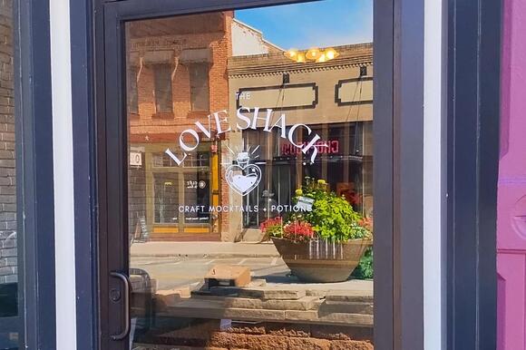 The Love Shack Mocktail Sober Bar Opens in Loveland - NewsBreak