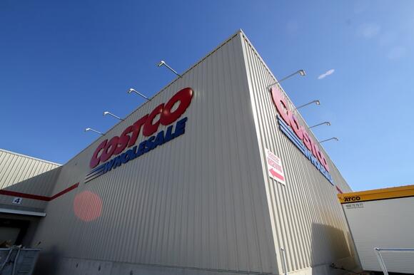 Costco Rolls Out $6.99 Combo Calzone at Select Food Courts, Tantilizing ...