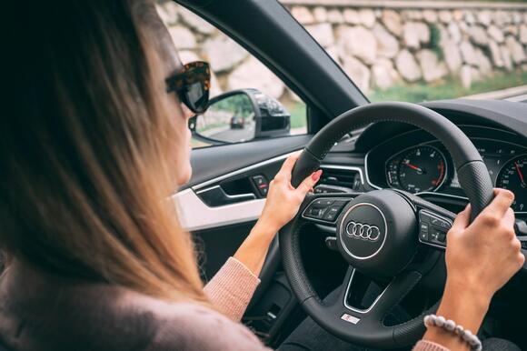 Woman Calls Police After A Road-Rage Driver Follows Her Home, Blocks ...