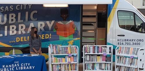 📚 Bookmobile Visits Truman Ridge Twice a Month - NewsBreak