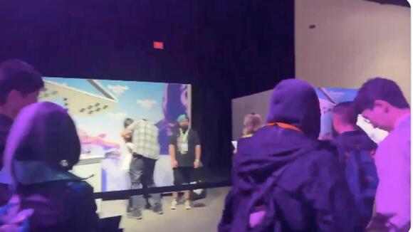 Security intervenes after man attempts to kiss streamer Emiru at San ...