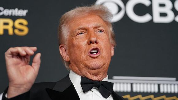 Artist Who Canceled Show at Trump’s Kennedy Center Speaks Out - NewsBreak