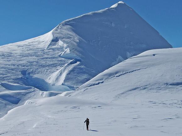 Greenland ice dome melted completely 7,000 years ago—and it could ...