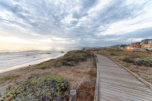 20 U.S. Towns That Feel Like They’re Stuck in the 1960s (In the Best ...