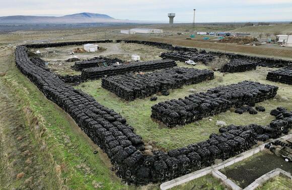 Who will pay +$1M to clean up WA's largest abandoned tire pile in Richland? - NewsBreak