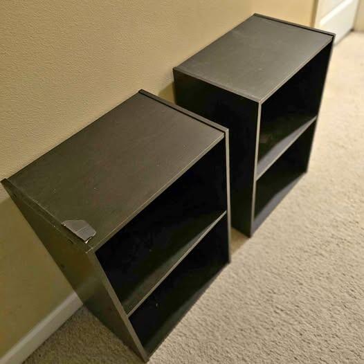 🎁 Freebies Up for Grabs in Kirkland — Shelves, Tiles & More - NewsBreak