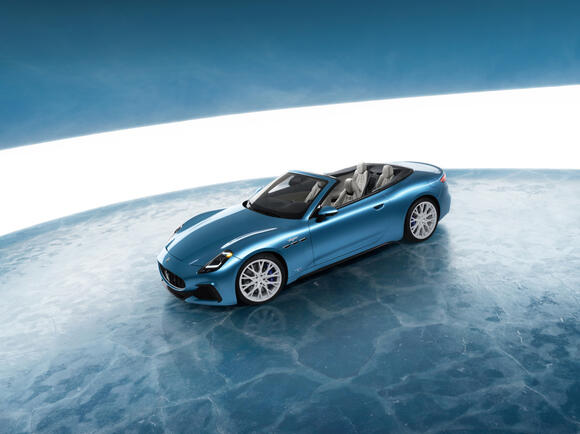 Maserati GranCabrio sets a new standard with base model reveal on ice ...