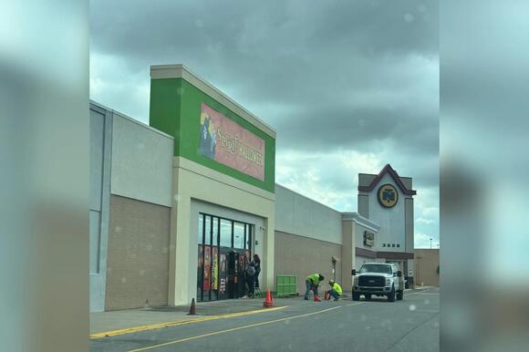 Spirit Halloween Opening in Former JoAnn Fabrics in Lafayette, LA ...