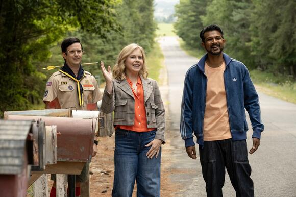 ‘Ghosts’: Jay Is ‘Full of Fear’ as Star Teases Season 5 Return - NewsBreak