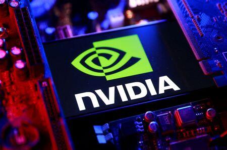 US House panel advances bill to give Congress authority over AI chip ...