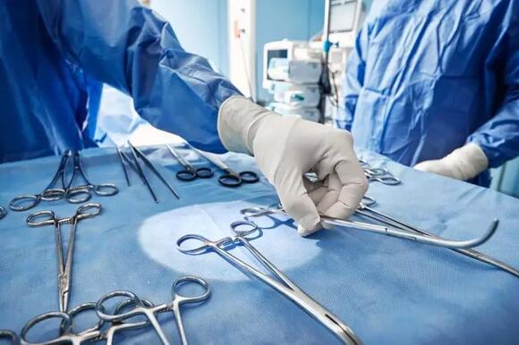 Suit: Mom Died After Surgeon Erred, Nurses Ignored Signs - NewsBreak