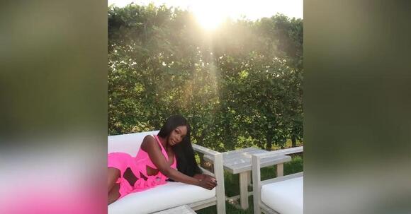 Hot Pics! See JaNa Craig's Jaw-Dropping Moments - NewsBreak