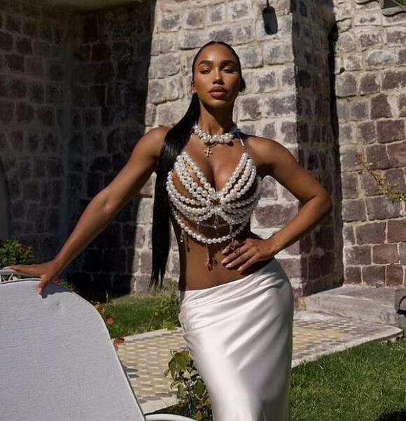 Meet the ring girls for Jake Paul vs Mike Tyson including blonde beauty ...