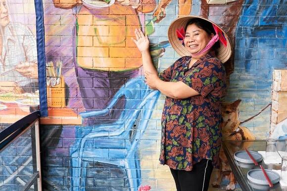 Nguyễn Thị Thanh death: Beloved Vietnamese ‘Lunch Lady’ chef dies, aged ...