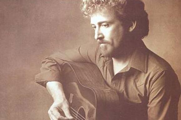 Remembering Keith Whitley's Tragic Death - NewsBreak