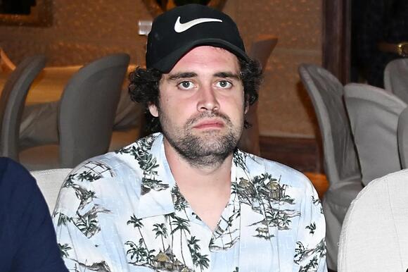 Rob Reiner’s Son Nick Speaks in Court for First Time While Wearing ...