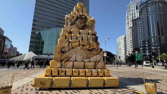 What’s the deal with this art installation near South Station made ...