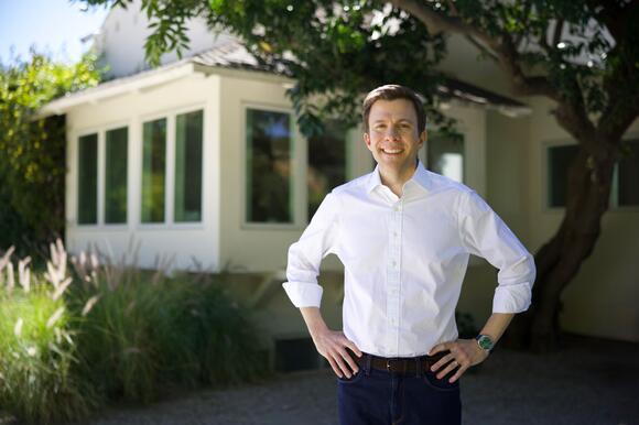Senate Hopeful Brian Goldsmith Pitches a ‘Fresh Perspective' for ...